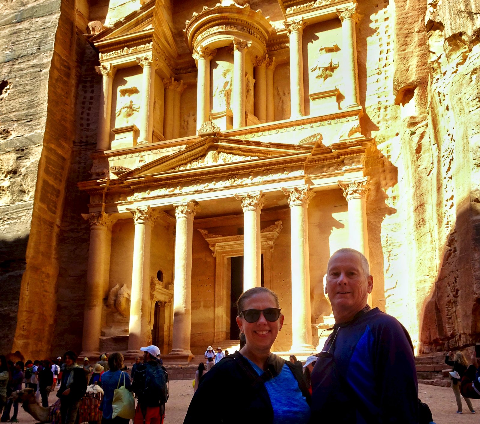Meet Your Neighbors: Michael & Cheri (ExPats)