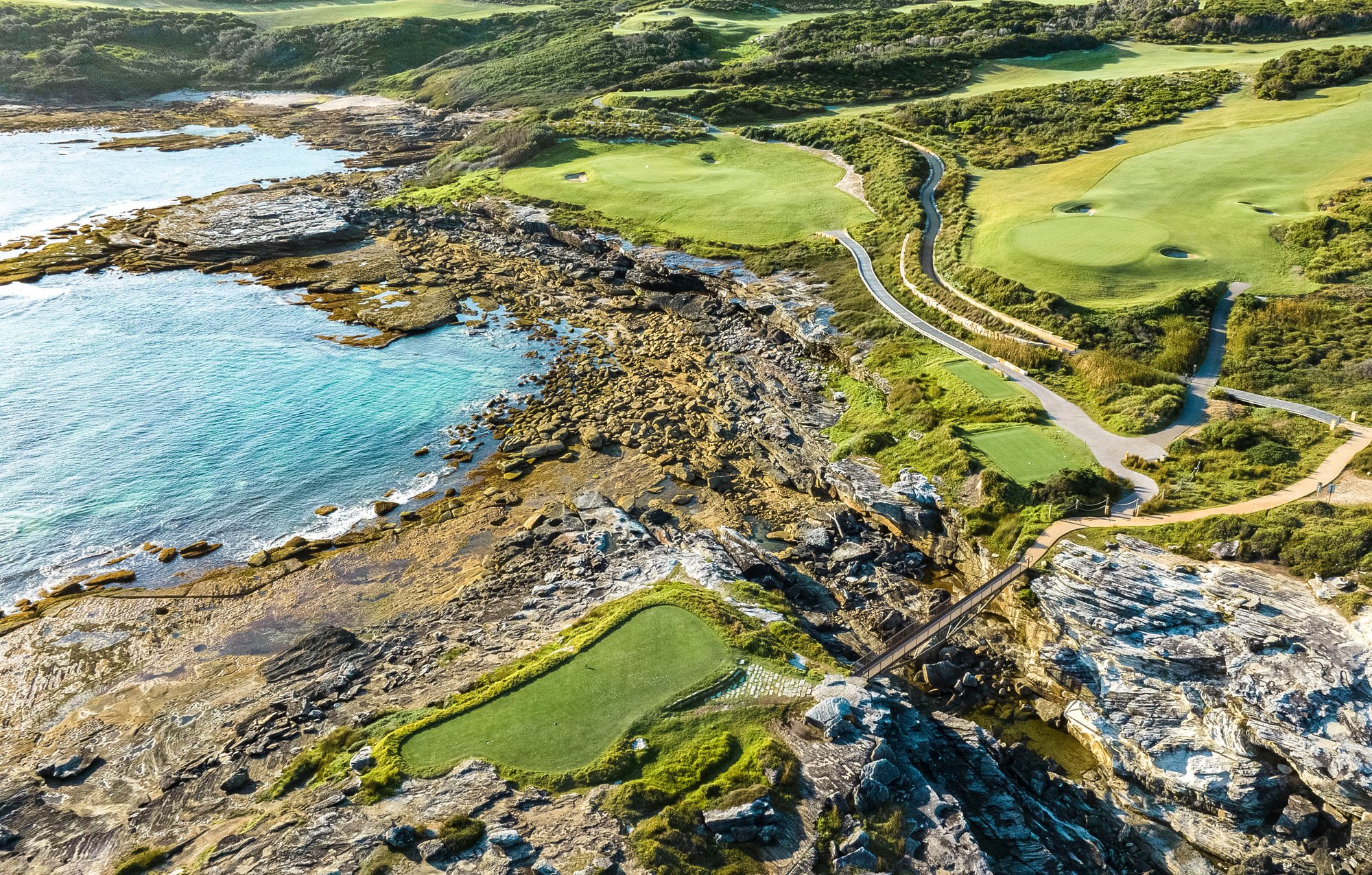 World's Best Golf Courses to ‘Tee Off’ Your Bucket List
